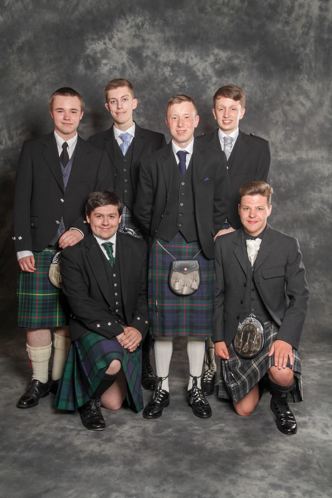 Best School Prom Photographer | Instant Prints on The Night